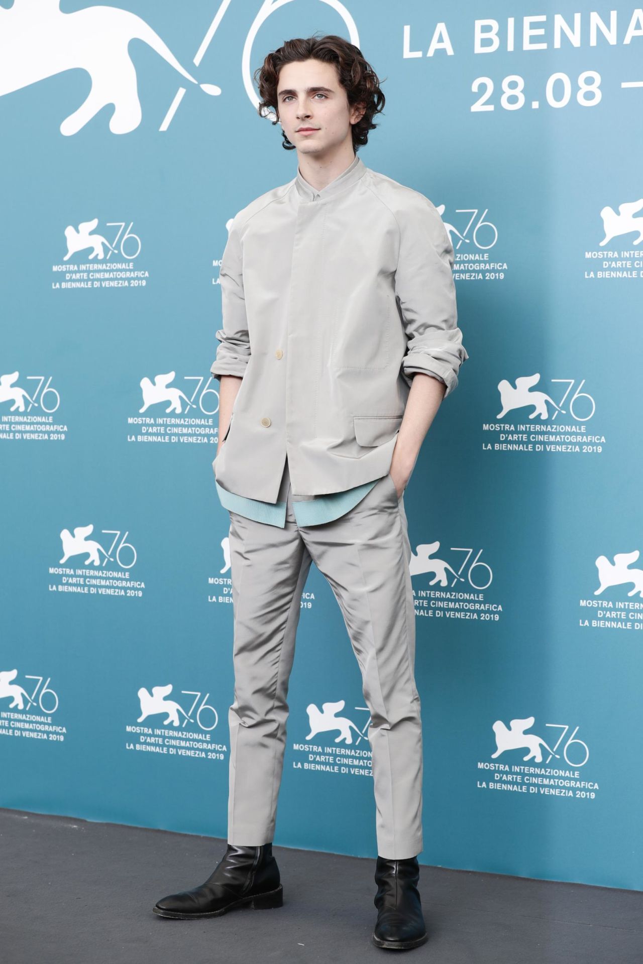 Timothée Chalamet Height? How Tall is Timothée Chalamet in feet?