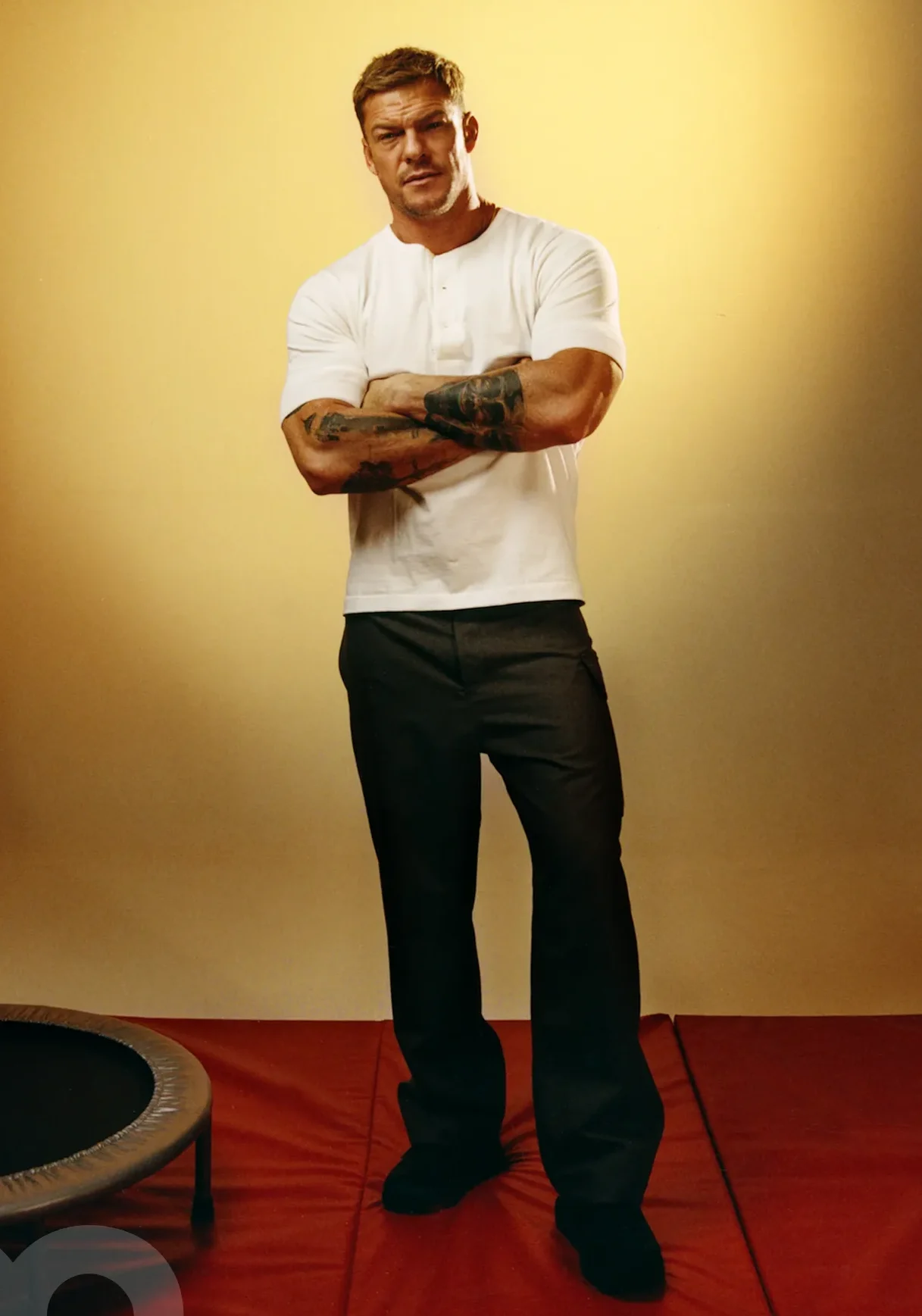 Alan Ritchson Height? How Tall is Alan Ritchson in Feet?